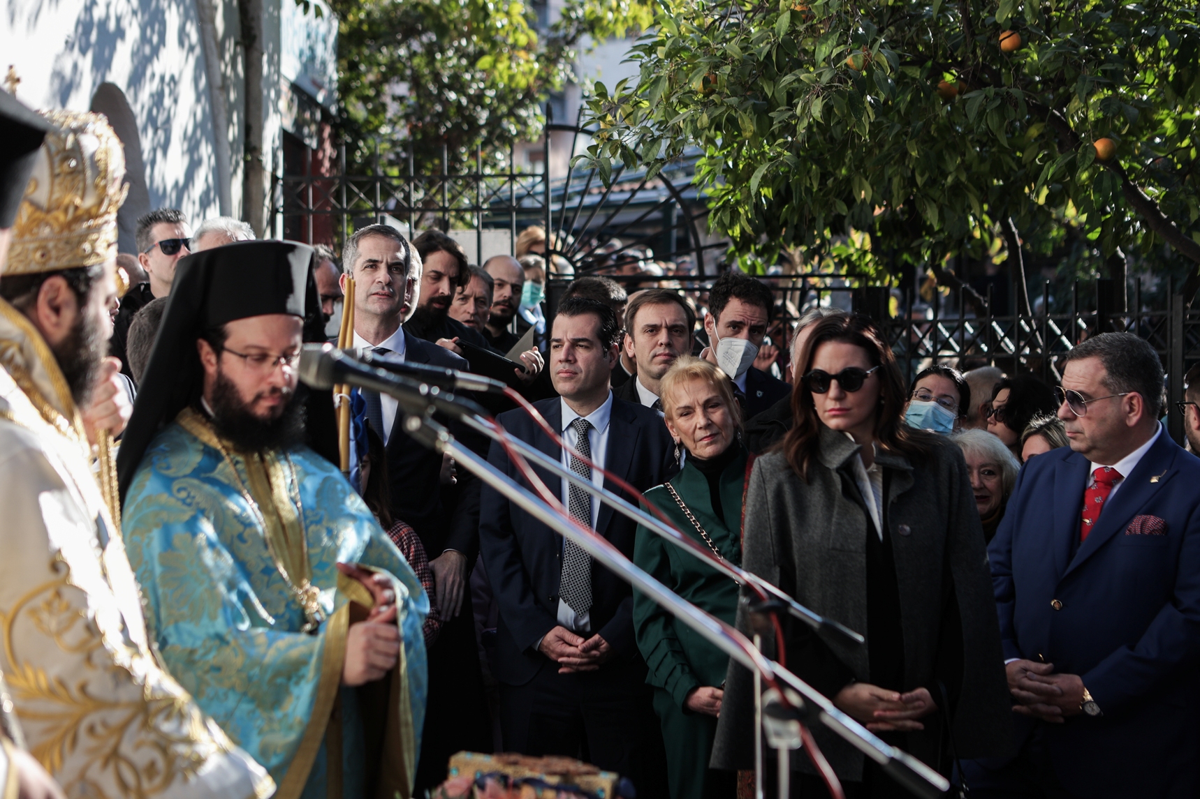 Αγιασμός στην Δεξαμενή της Αθήνας στο Κολωνάκι - Ποιοι έδωσαν το παρών ...