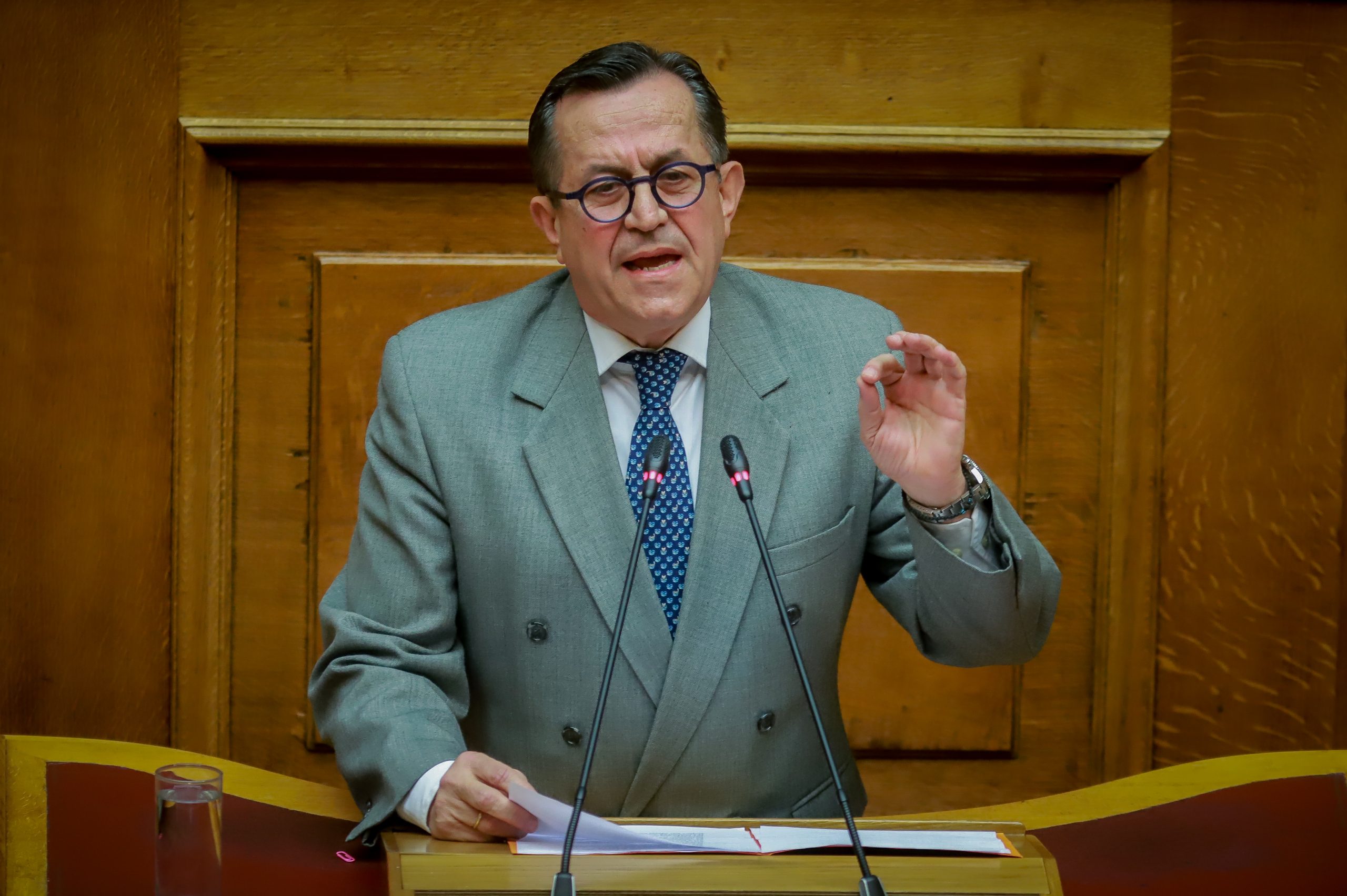 Νικολόπουλος στην «Political»: Έχω καταθέσει 66 ερωτήσεις και 3 ...