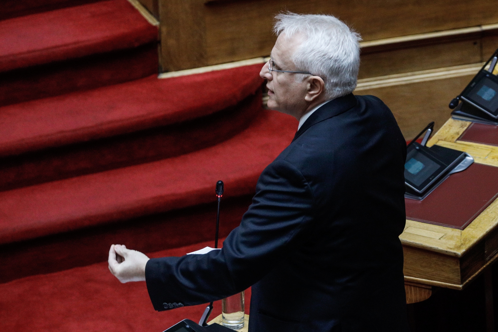 Γιατί ψηφίζει Αχτσιόγλου ο Ραγκούσης - Paraskhnio.gr