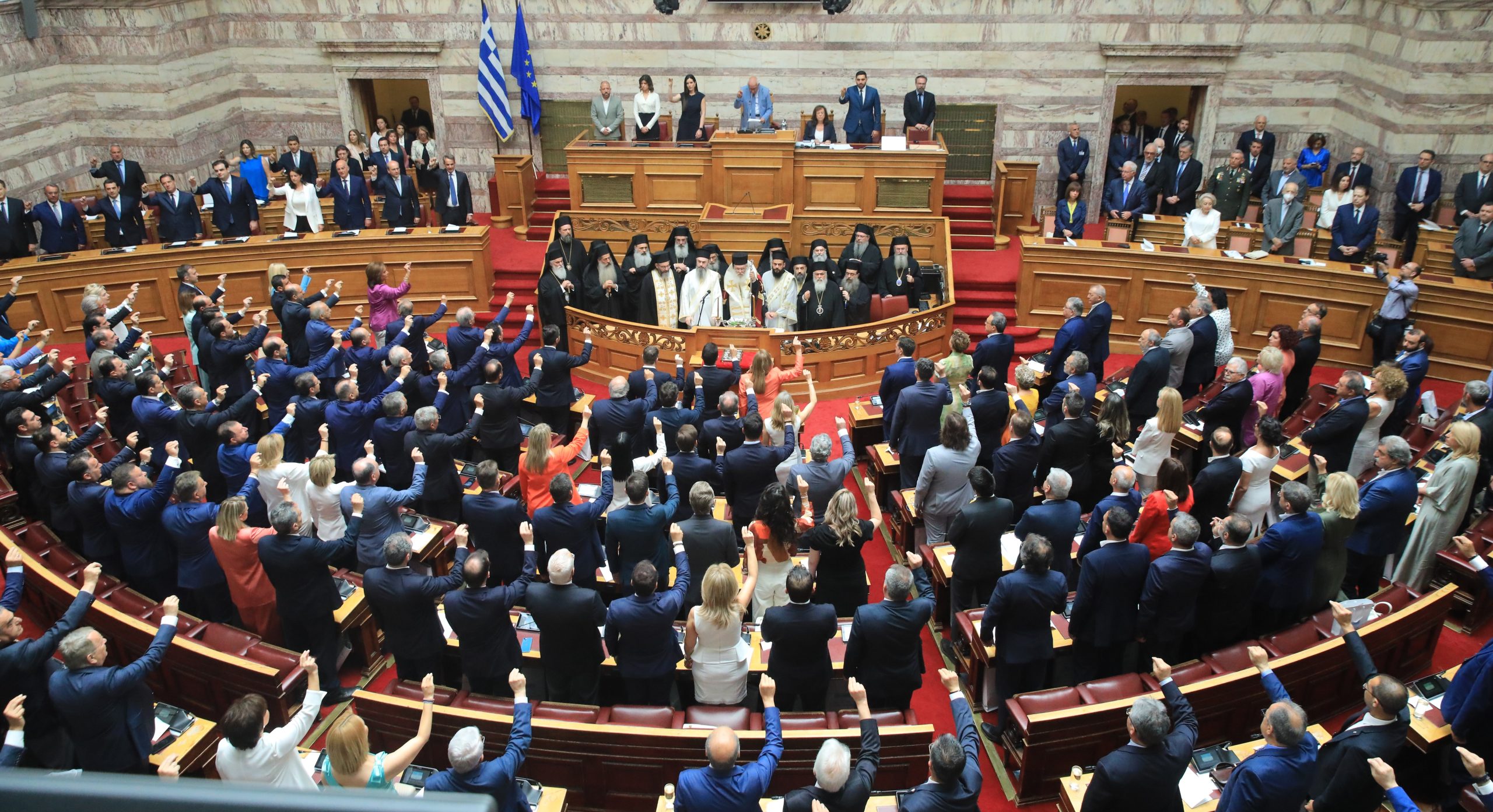 Βουλή: Έλληνας ο παλαιότερος βουλευτής στον κόσμο - Εκλέγεται συνεχώς ...